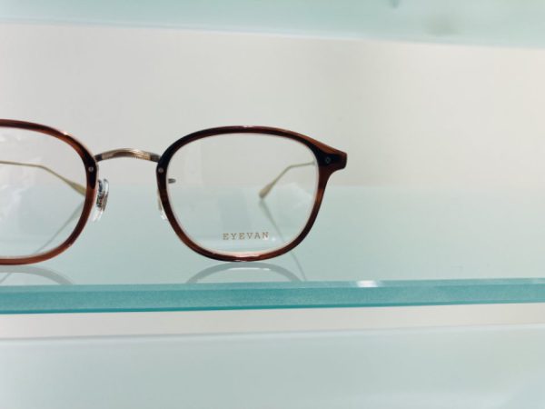 キャラが際立つメガネ その96～EYEVAN Danforth | メガネのなかむら