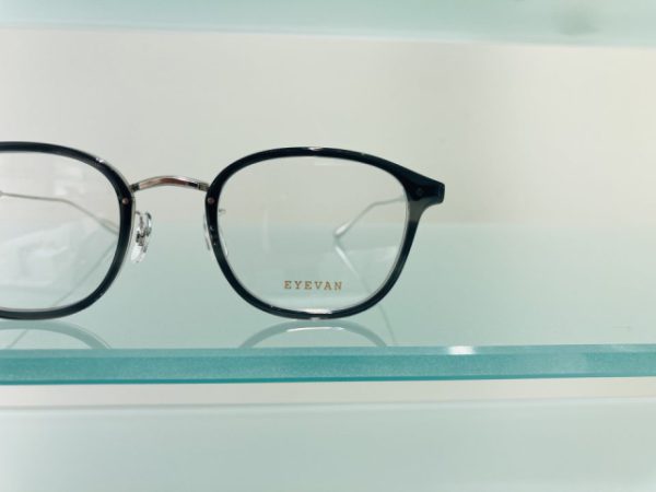 キャラが際立つメガネ その96～EYEVAN Danforth | メガネのなかむら